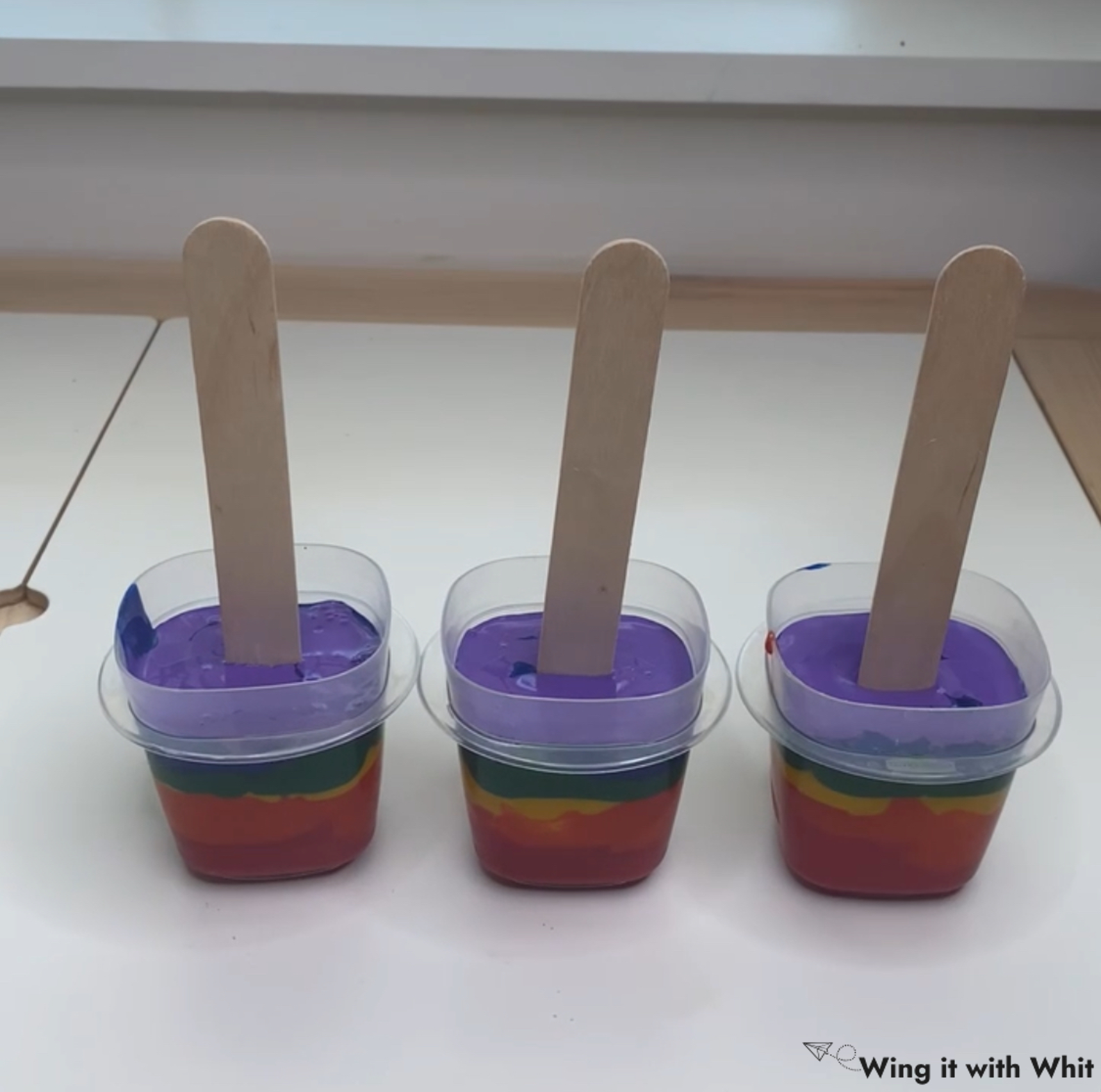How to Make Paint Pops: A Fun and Easy DIY Activity for Kids – Wing it ...